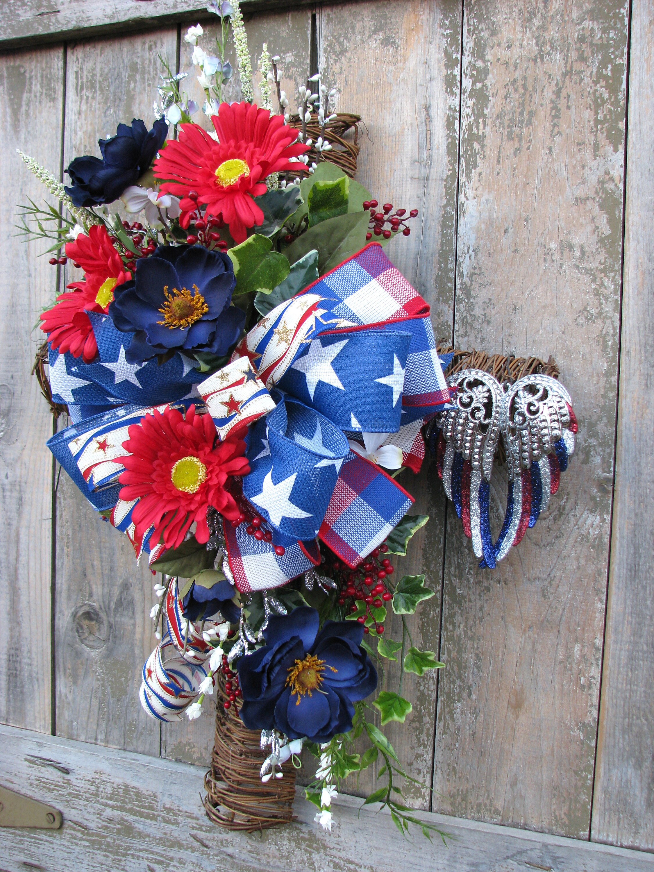 Cemetery Cross, Grave Flowers, Floral Cross for Funeral, Cemetery ...