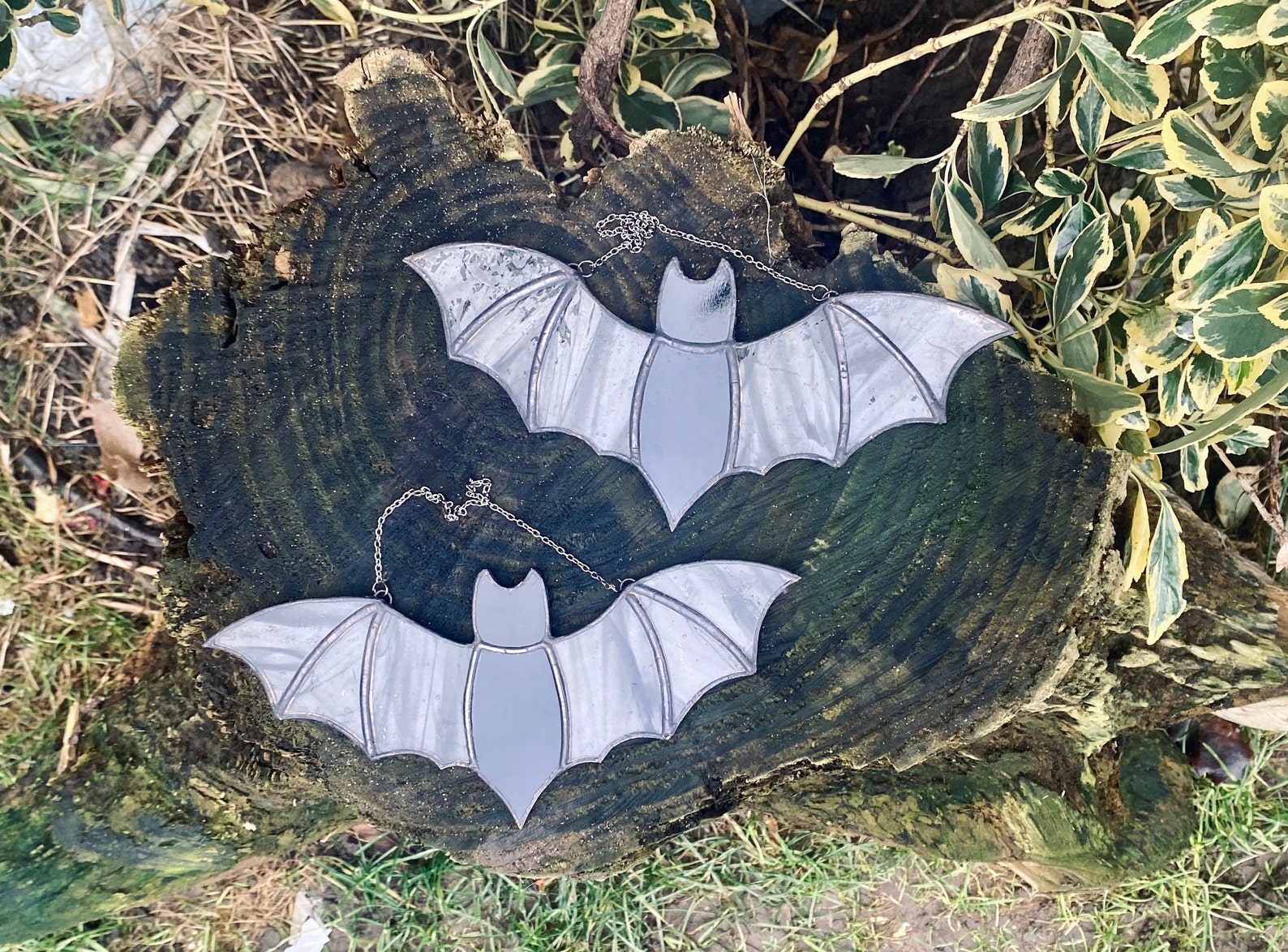 Stained Glass Bat Suncatcher / Goth Stained Glass Wall Decoration Witch ...