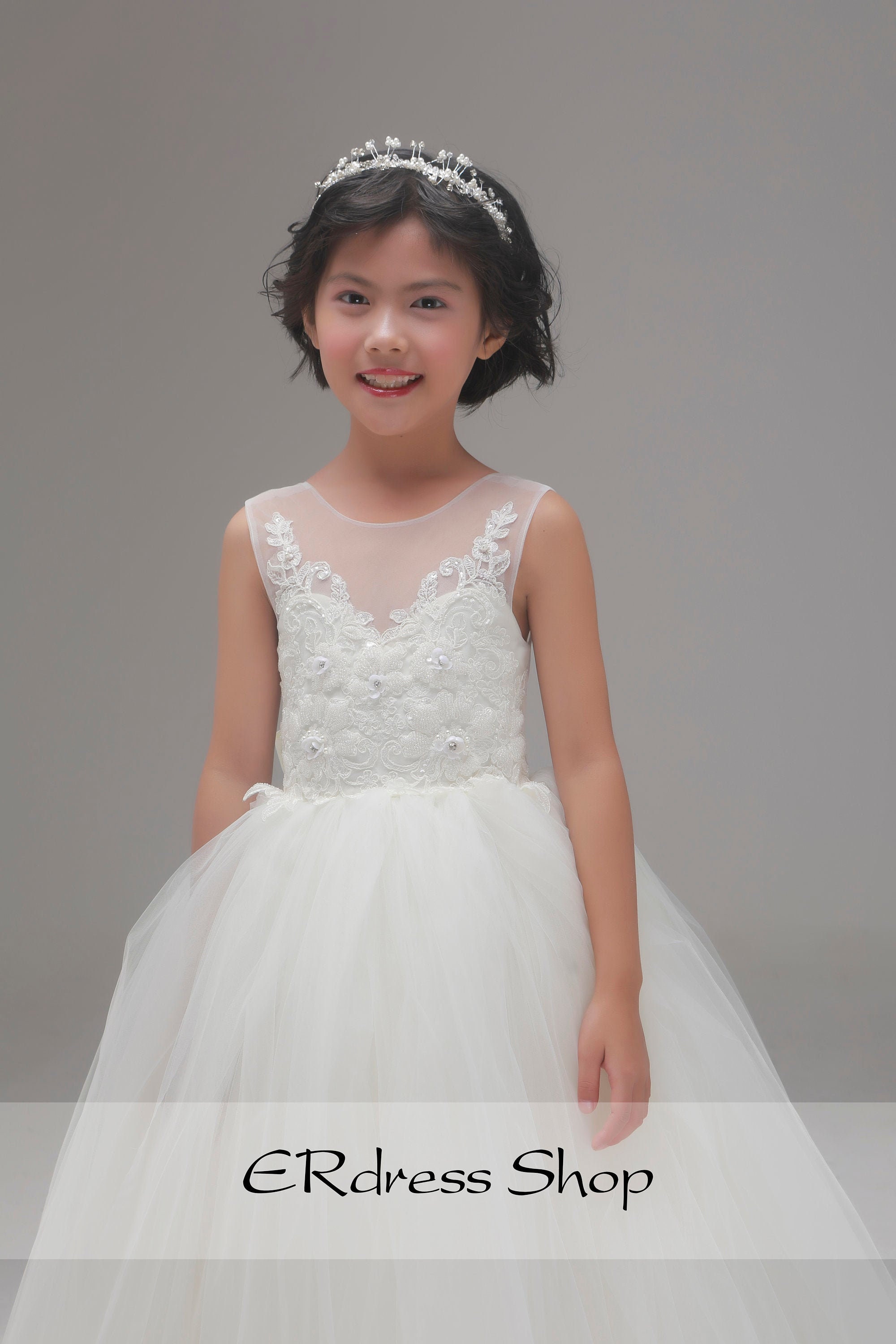 Floral Pattern Flower Girl Dress With V-neck Back - Etsy