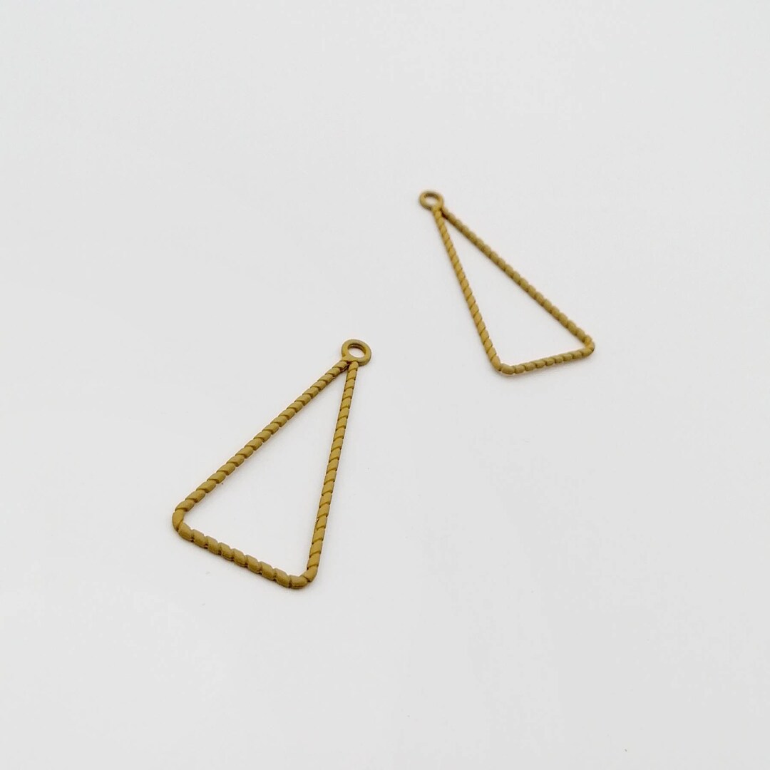 Mustard Color Triangle 2 in 1 Pendant, Dangling Triangle Pendant for ...