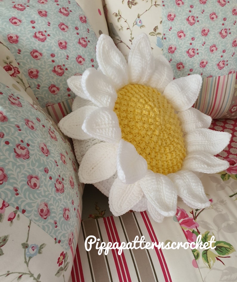Crochet Flower Cushion Daisy Cushion Daisy Pillow | Etsy UK