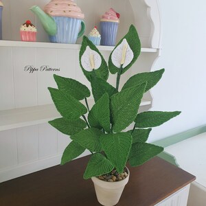 Crochet Peace Lily Pattern: Photo Tutorial (PDF Download) - Etsy