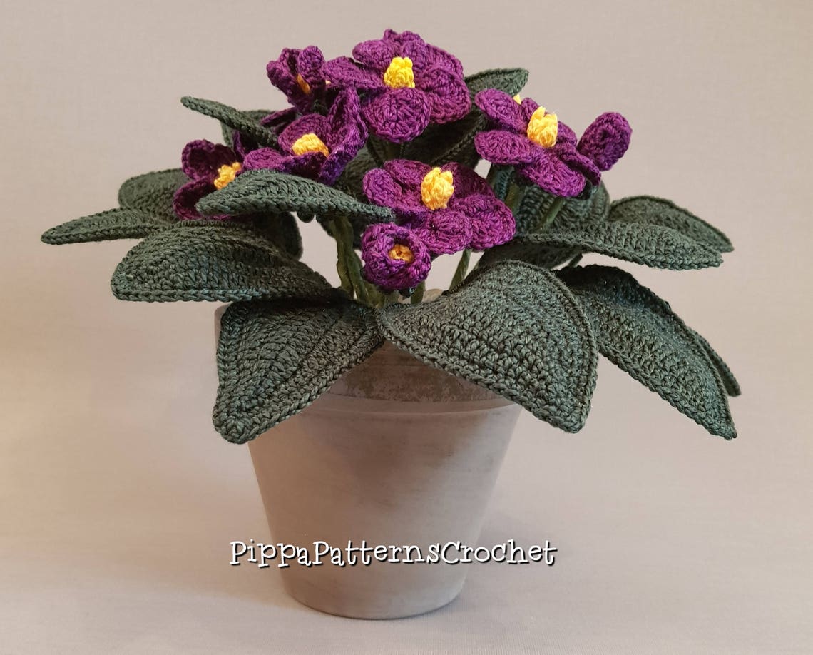Crochet African Violet Flower Pattern photo tutorial | Etsy