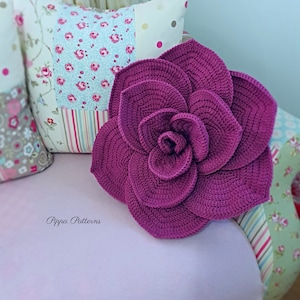 Crochet Rose Cushion Pattern: Photo Tutorial (PDF Pattern) - Etsy