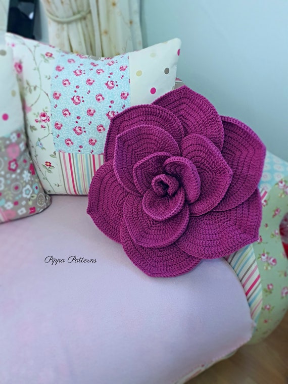 photo tutorial crochet pattern Crochet Rose Cushion Pattern crochet ...