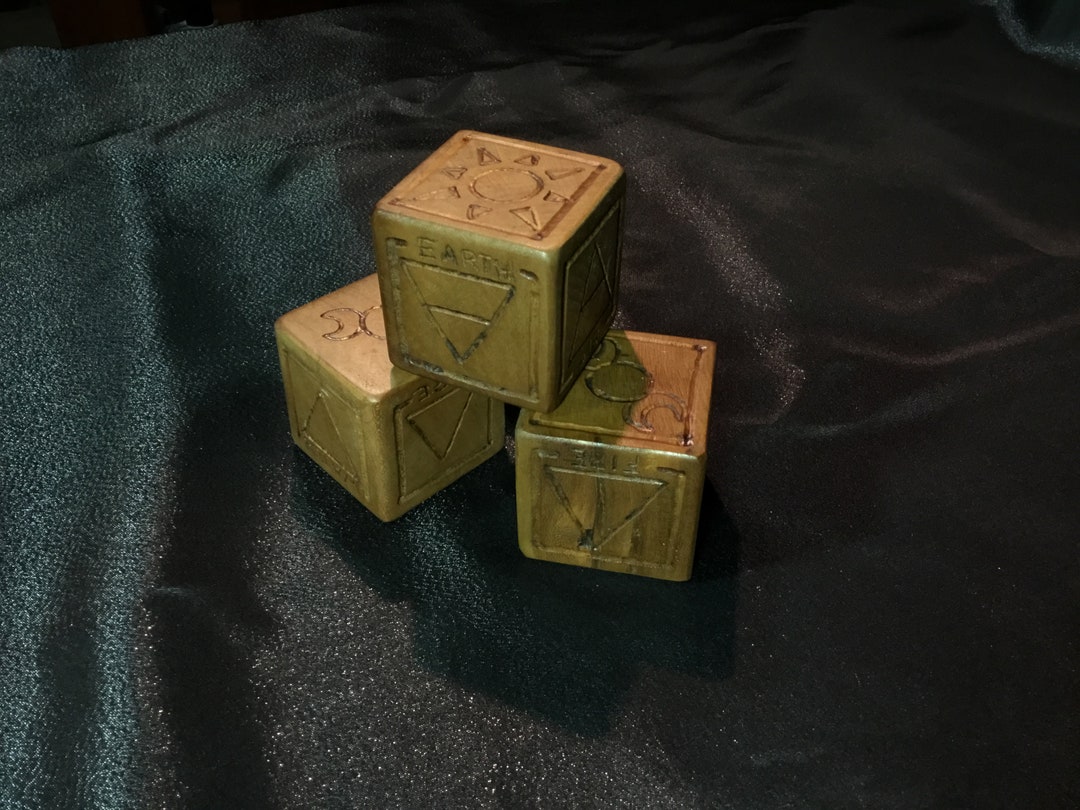 Large Divination Cube light Brown - Etsy