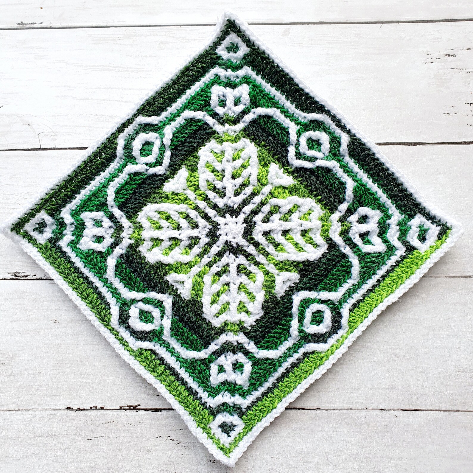 Mosaic Emerald Spray Crochet Pattern - Etsy