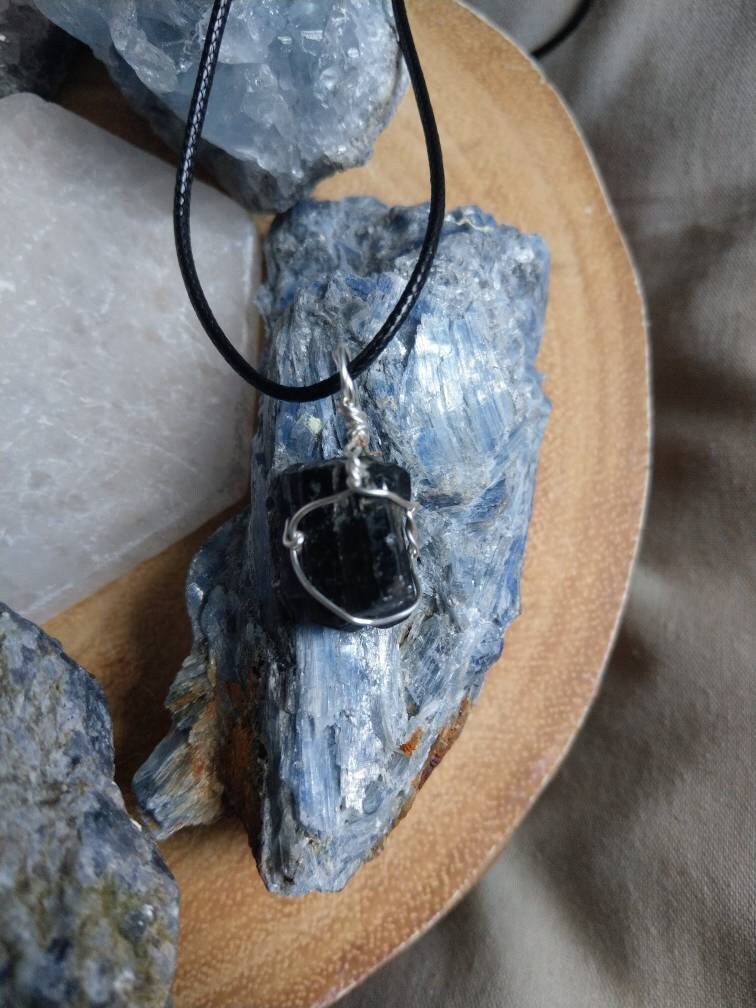 Raw Black Tourmaline Wire Wrapped Chunk Necklace Protection - Etsy