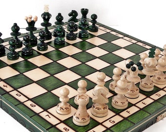 Green Chess Set - Etsy