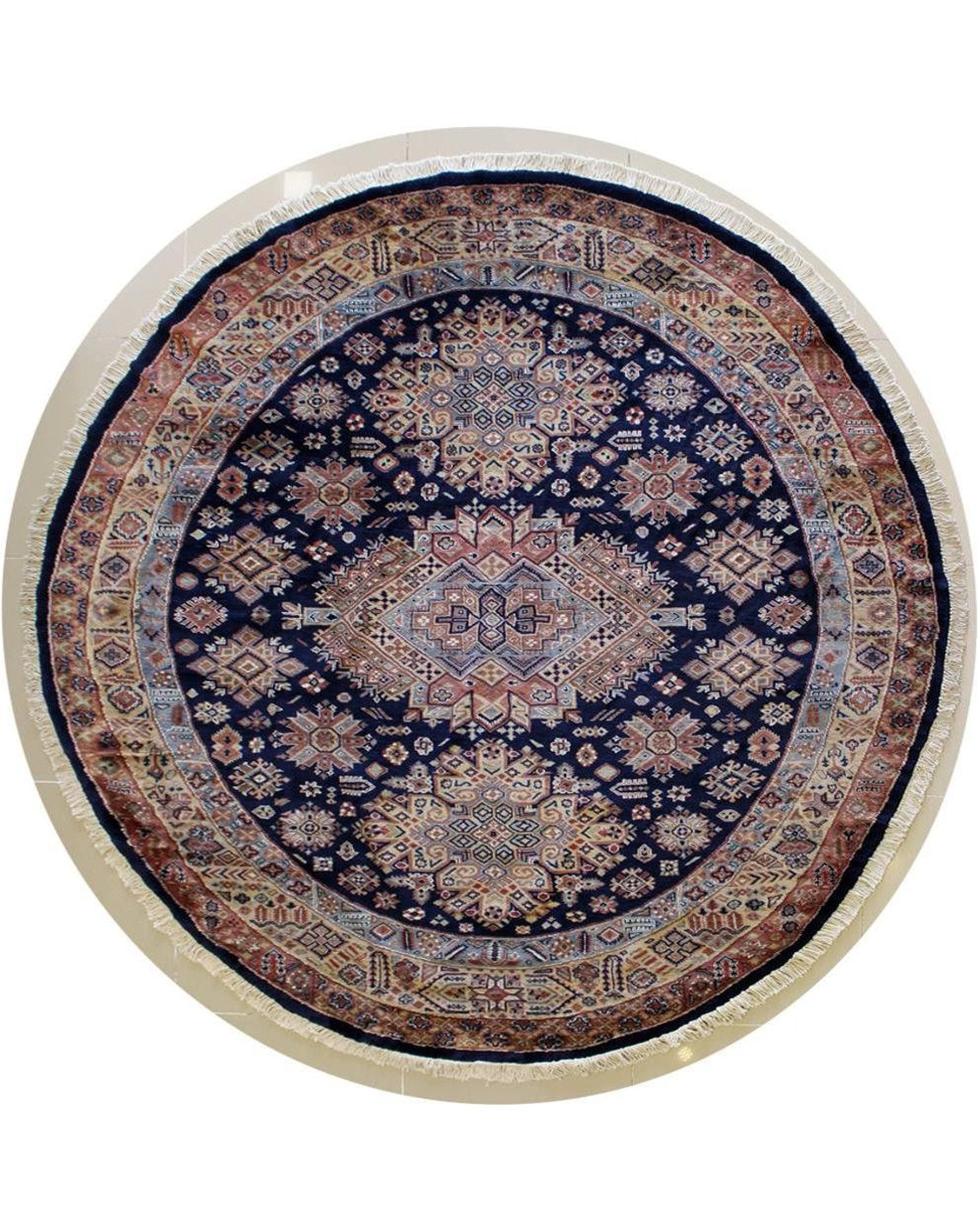 Rugstc 7'9x7'11 Caucasian Design Area Rug With Silk - Etsy