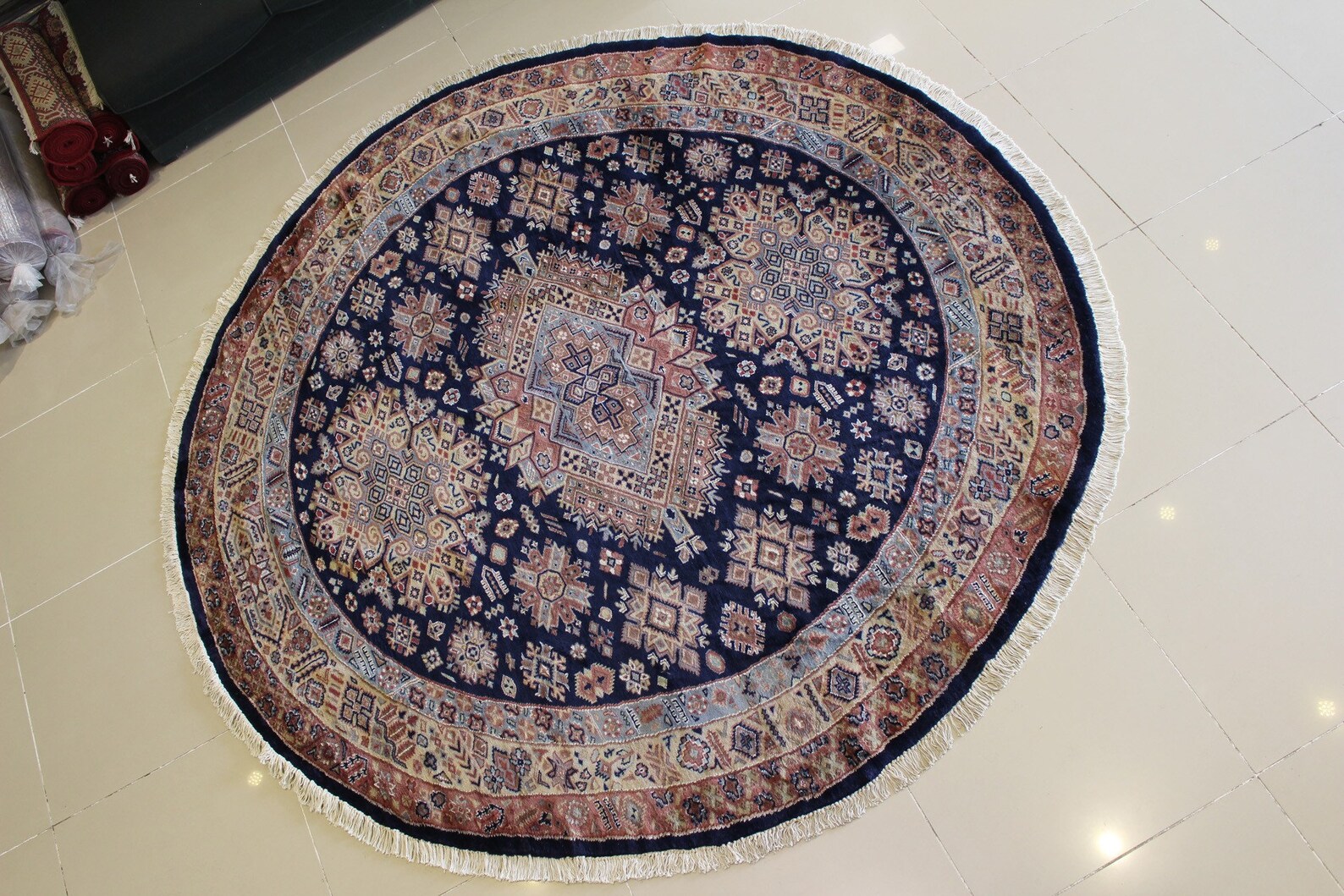 Rugstc 7'9x7'11 Caucasian Design Area Rug With Silk - Etsy