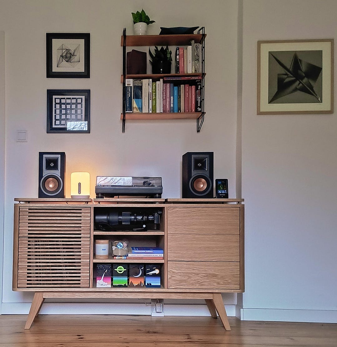 Oak Sideboard for Turntable , Vinyl Storage Cabinet With Slatted Doors ...