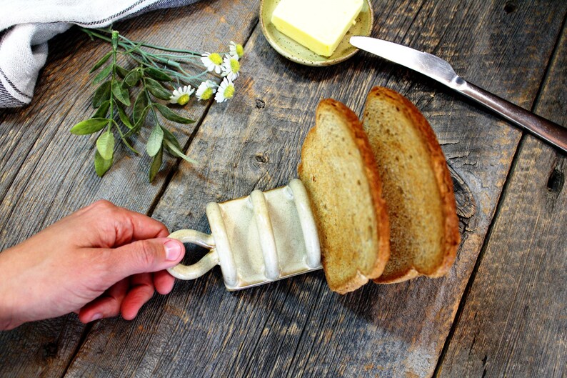 Toast Rack – Pottery Toast Holder, Ceramic Toast Rack, Pottery Toast ...