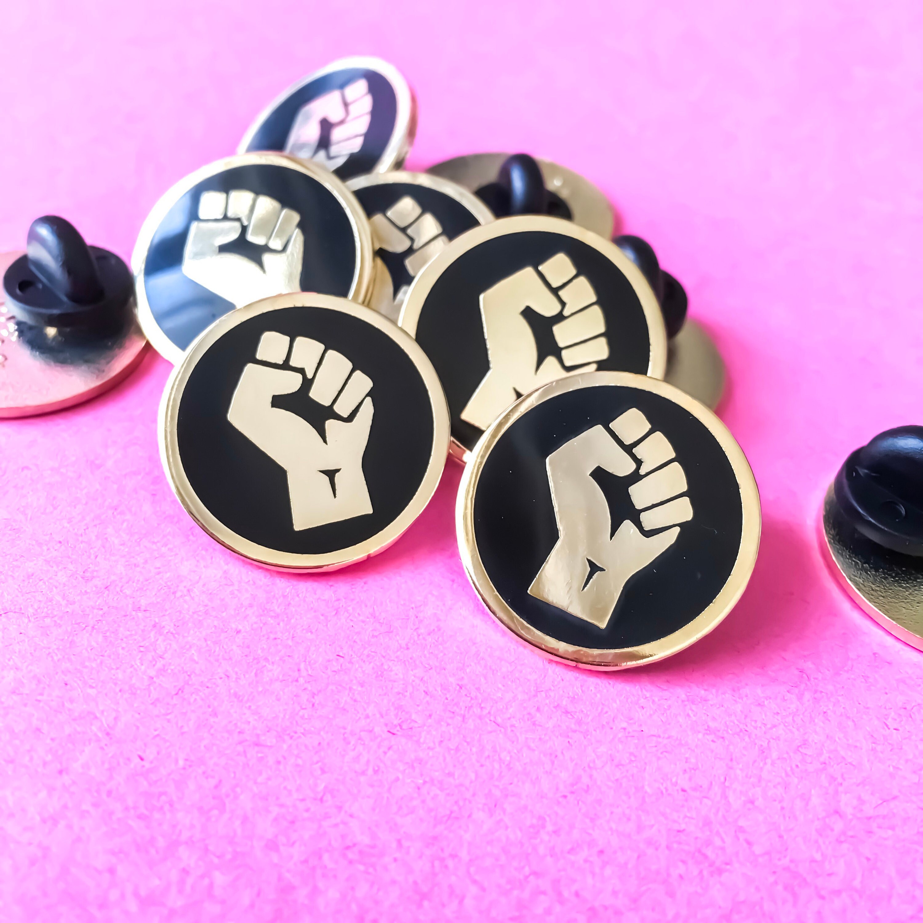 BLM Pin Resist Fist Pin Power Fist Black Life Matter Pin | Etsy Canada