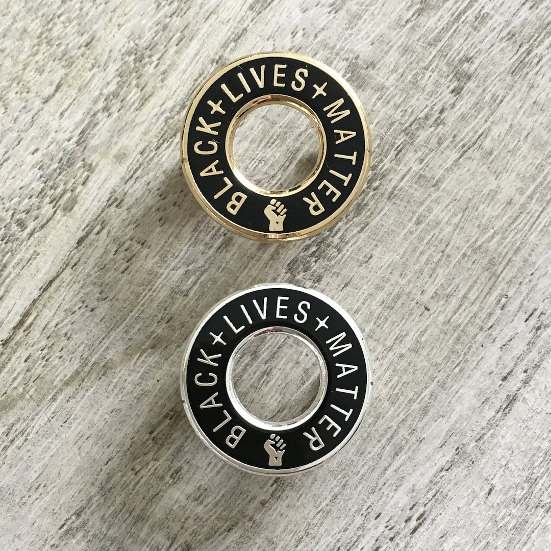 Black Lives Matter Pin Fist BLM Pin Black Life Matter Pin - Etsy France