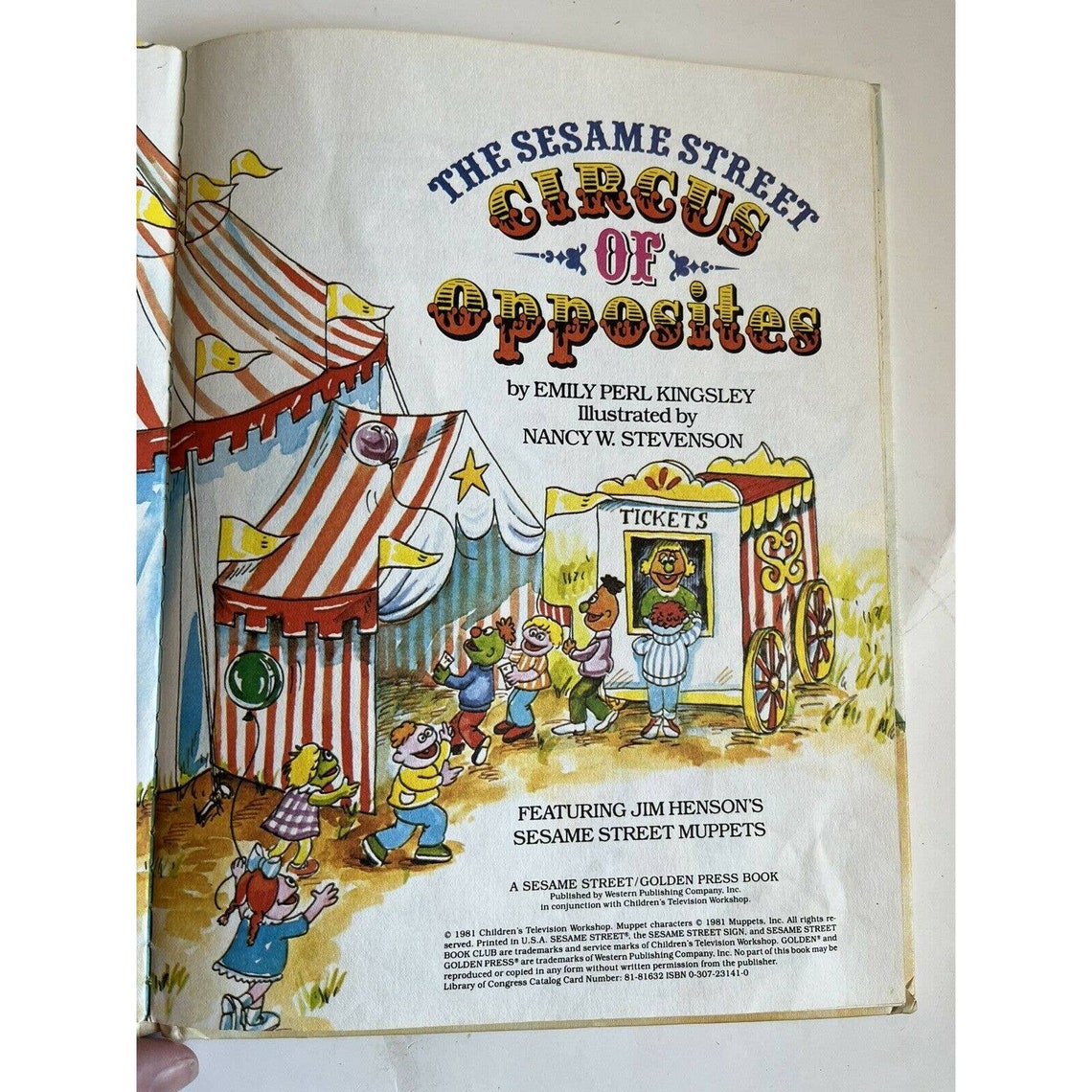 The Sesame Street Circus of Opposites hardcover 1981 Vintage | Etsy