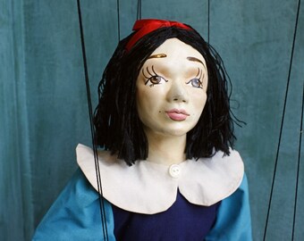 Snow White Puppet - Etsy