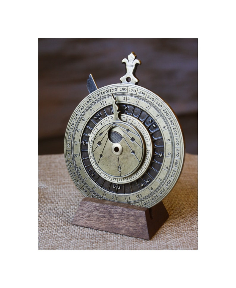 Nocturnal, Astrolabe, Astronomy Lover, Abacus, Navigation Instrument ...