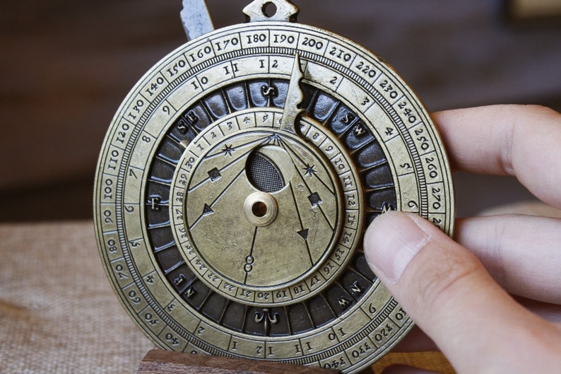 Nocturnal, Astrolabe, Astronomy Lover, Abacus, Navigation Instrument ...