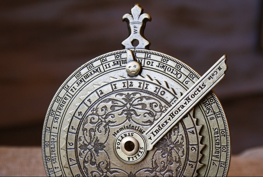 Nocturnal, Astrolabe, Astronomy Lover, Abacus, Navigation Instrument ...