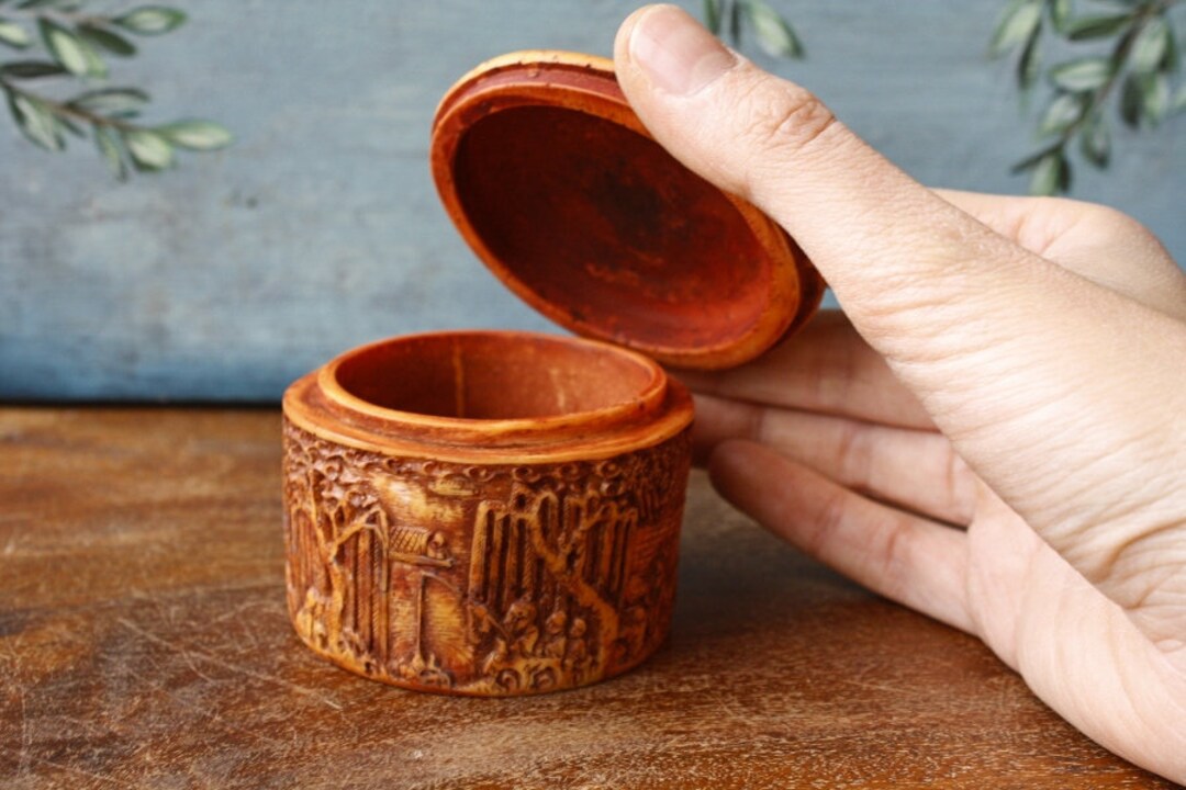 Vintage Chinese Carved Round Box, Carved Lacquer Box, Cinnabar Resin ...