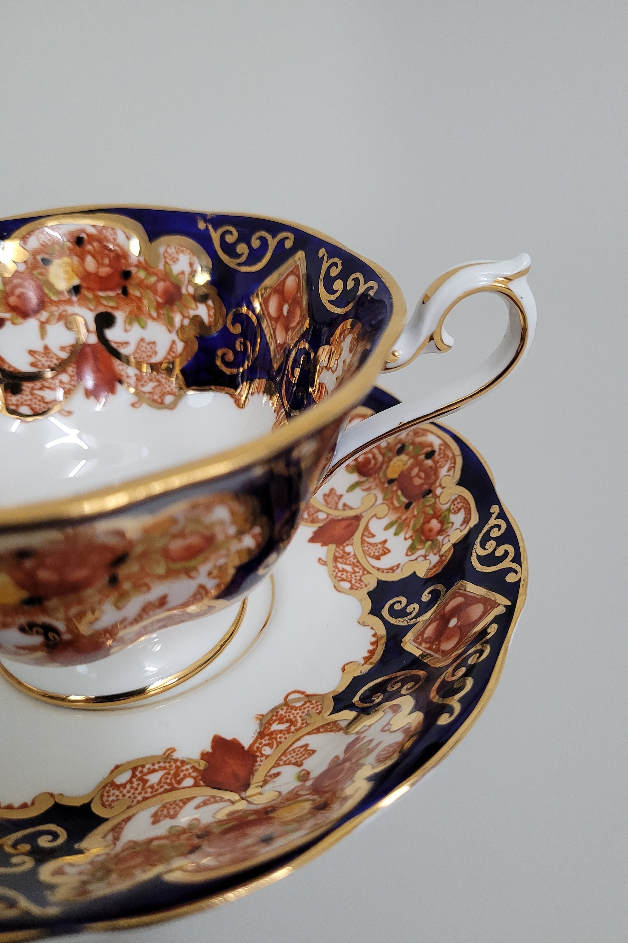 Vintage Porcelain Royal Albert Heirloom Avon Shape Cup and Saucer ...
