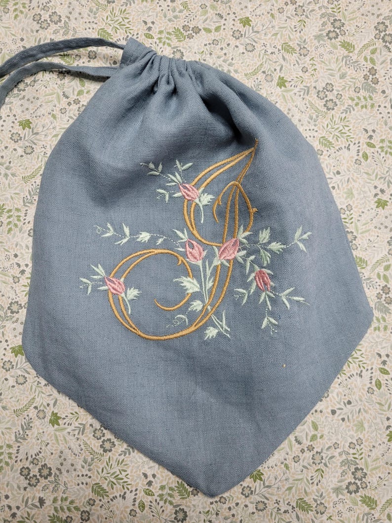 Regency Reticule // Embroidered Regency Bag // Perfect Accessory for ...