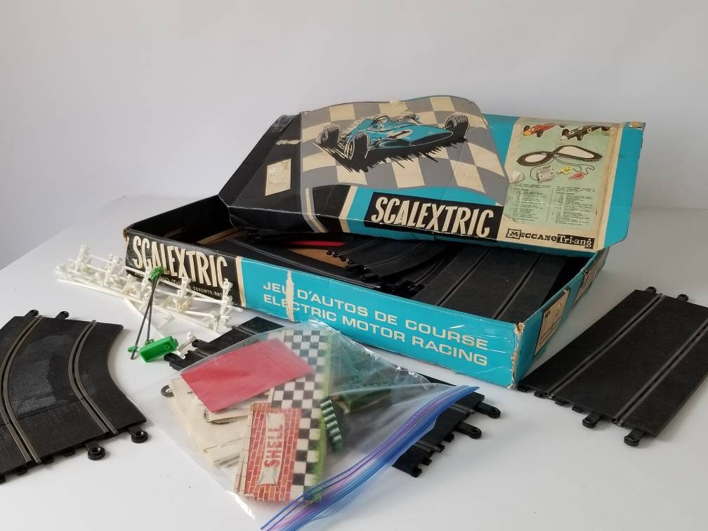 1960s SCALEXTRIC race track Complete & working | Etsy