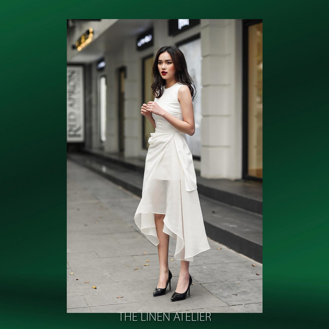 White Silk Blend Wedding Dress | Sleeveless Crêpe, Tulle Hem - Etsy UK