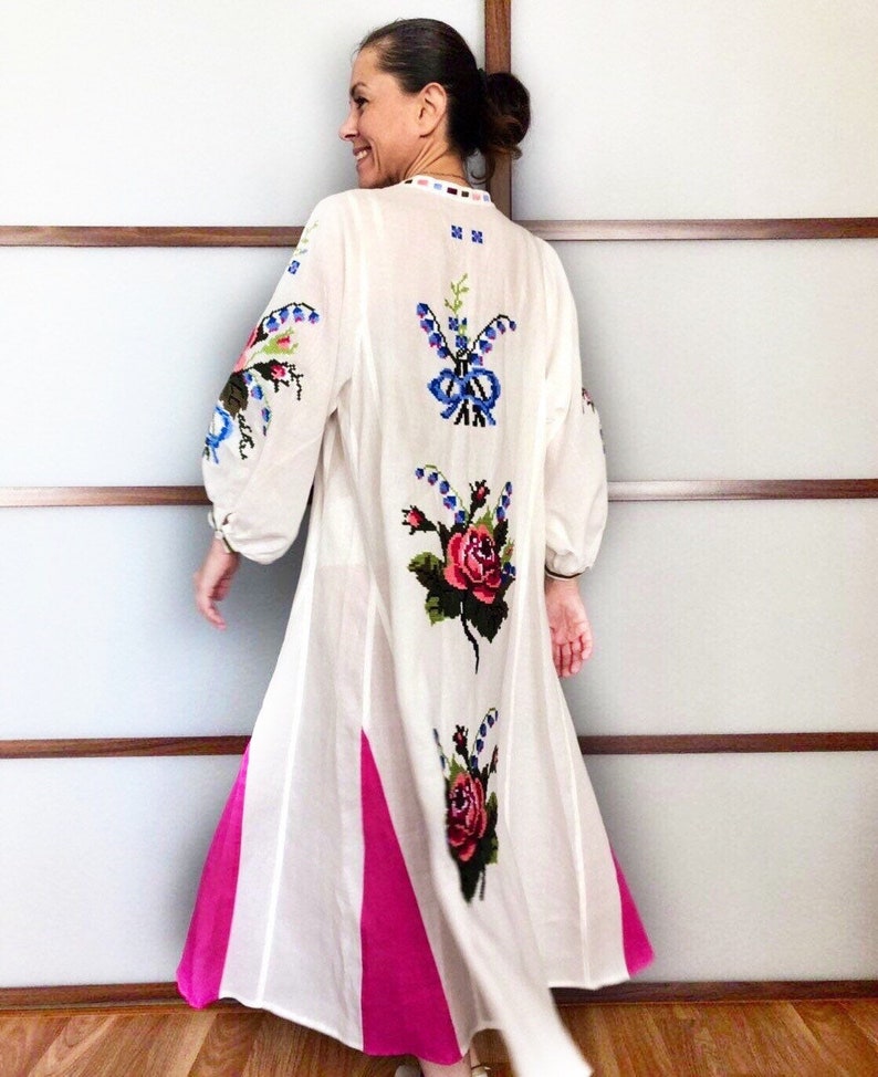 Linen boho kaftan with a floral embroidery Custom embroidered | Etsy