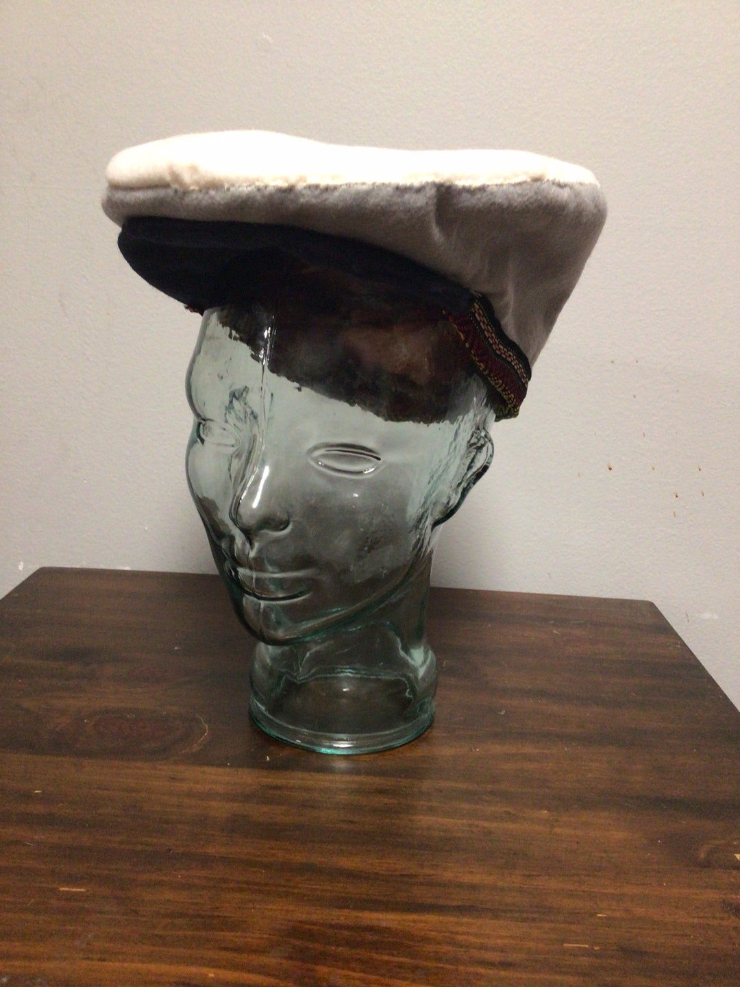 1/1 White and Grey Handmade Artisan Newsboy Cap - the Congenial Hatter ...