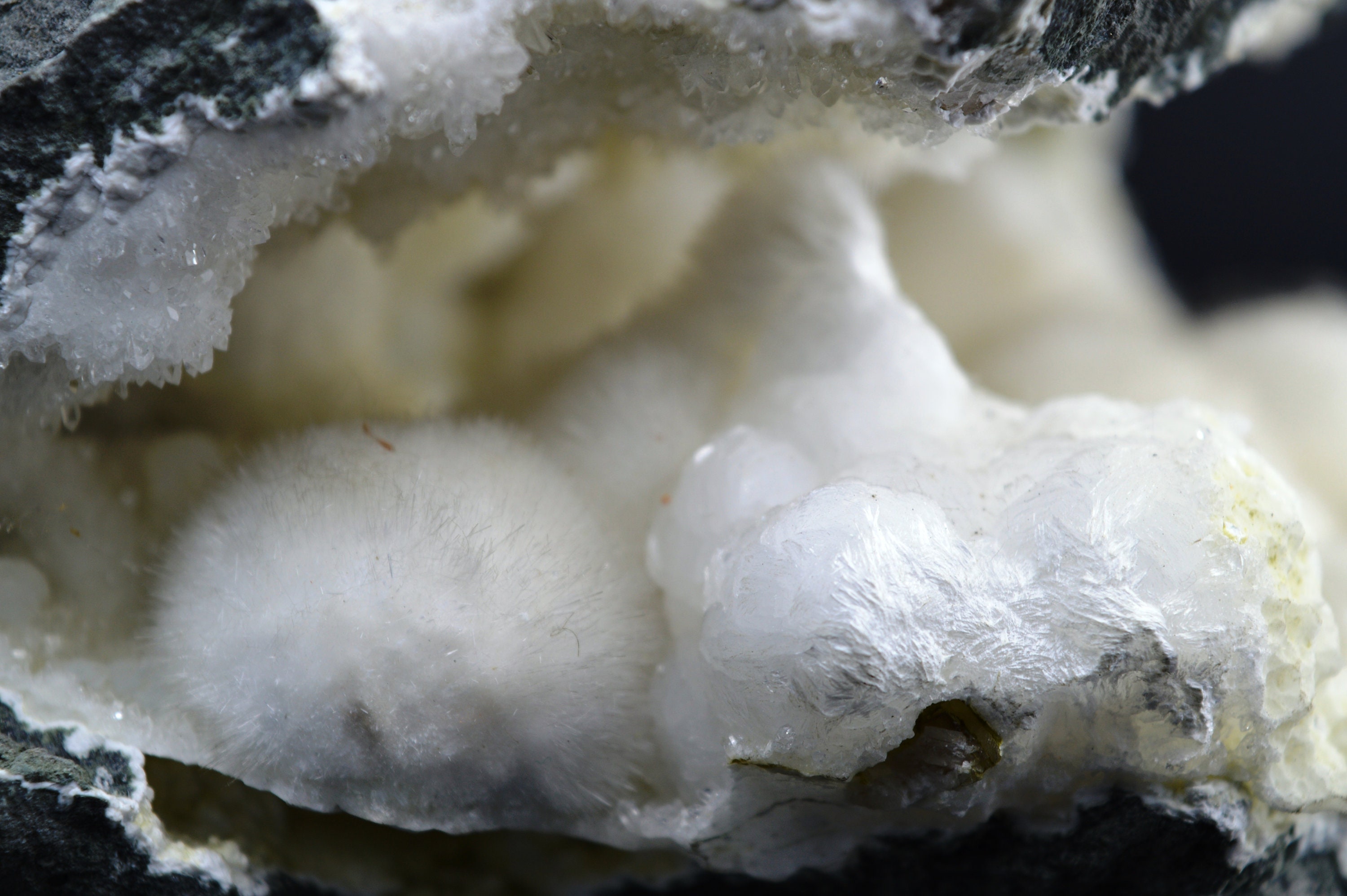 Geode Okenite Gyrolite 3450 grams - Nashik quarry, Maharashtra, India