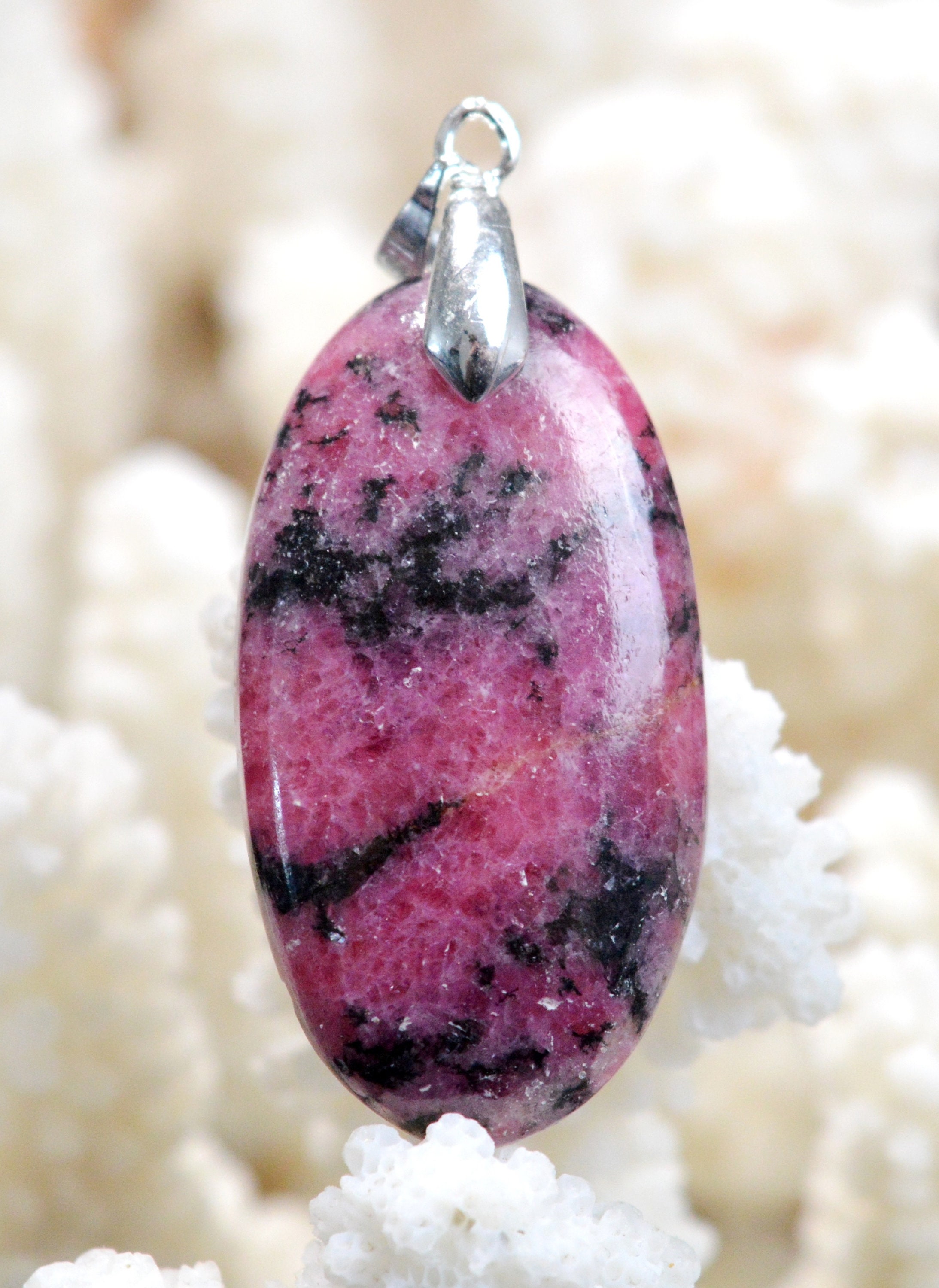 Rhodonite 50 carat - natural stone cabochon pendant - Canada // BQ95