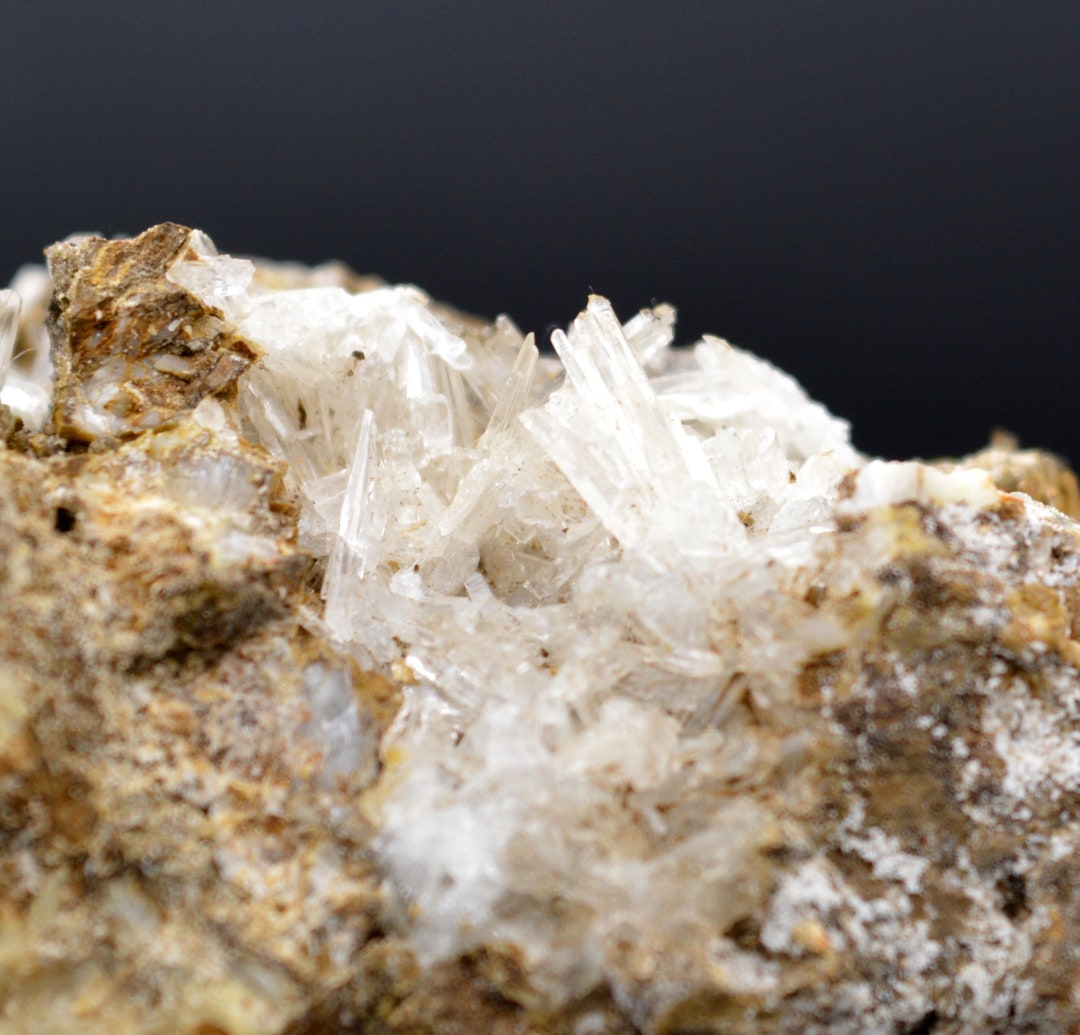 Aragonite - 91 Grams - Usclas-du-bosc Quarry (loiras Quarry; Pioch Camp ...