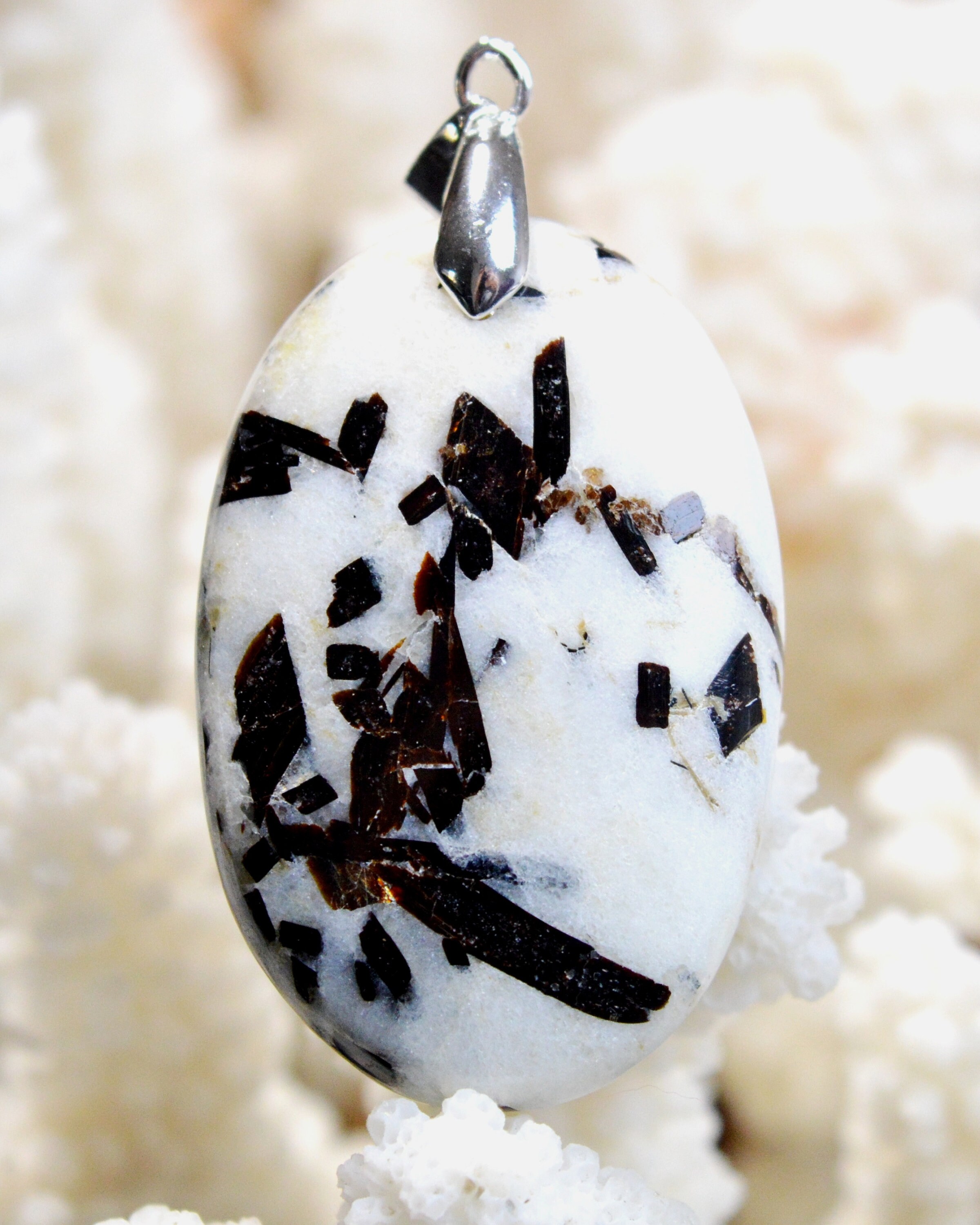 Astrophyllite - 67 carats - natural stone cabochon pendant - Russia // BO88
