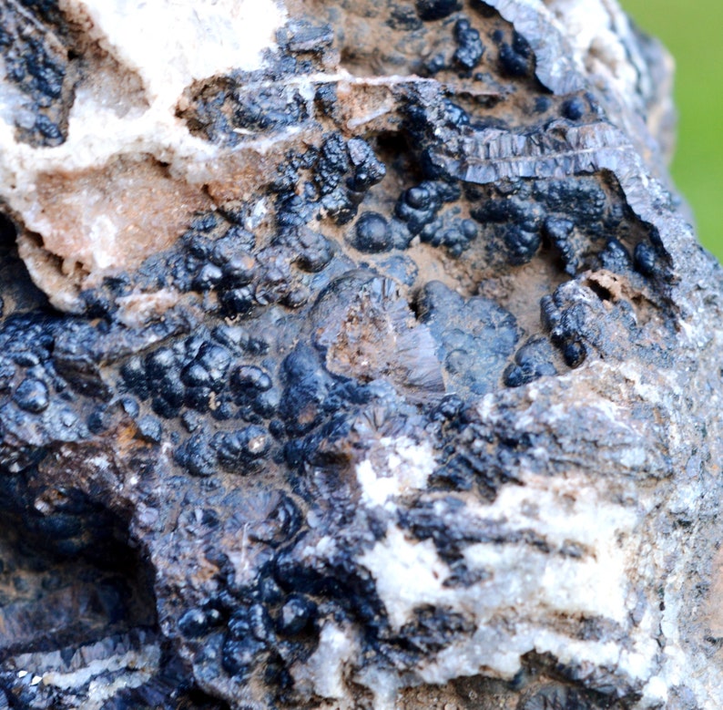 Goethite & Quartz 1140 grammes - Steingraben Mine, Urbès, Thann ...