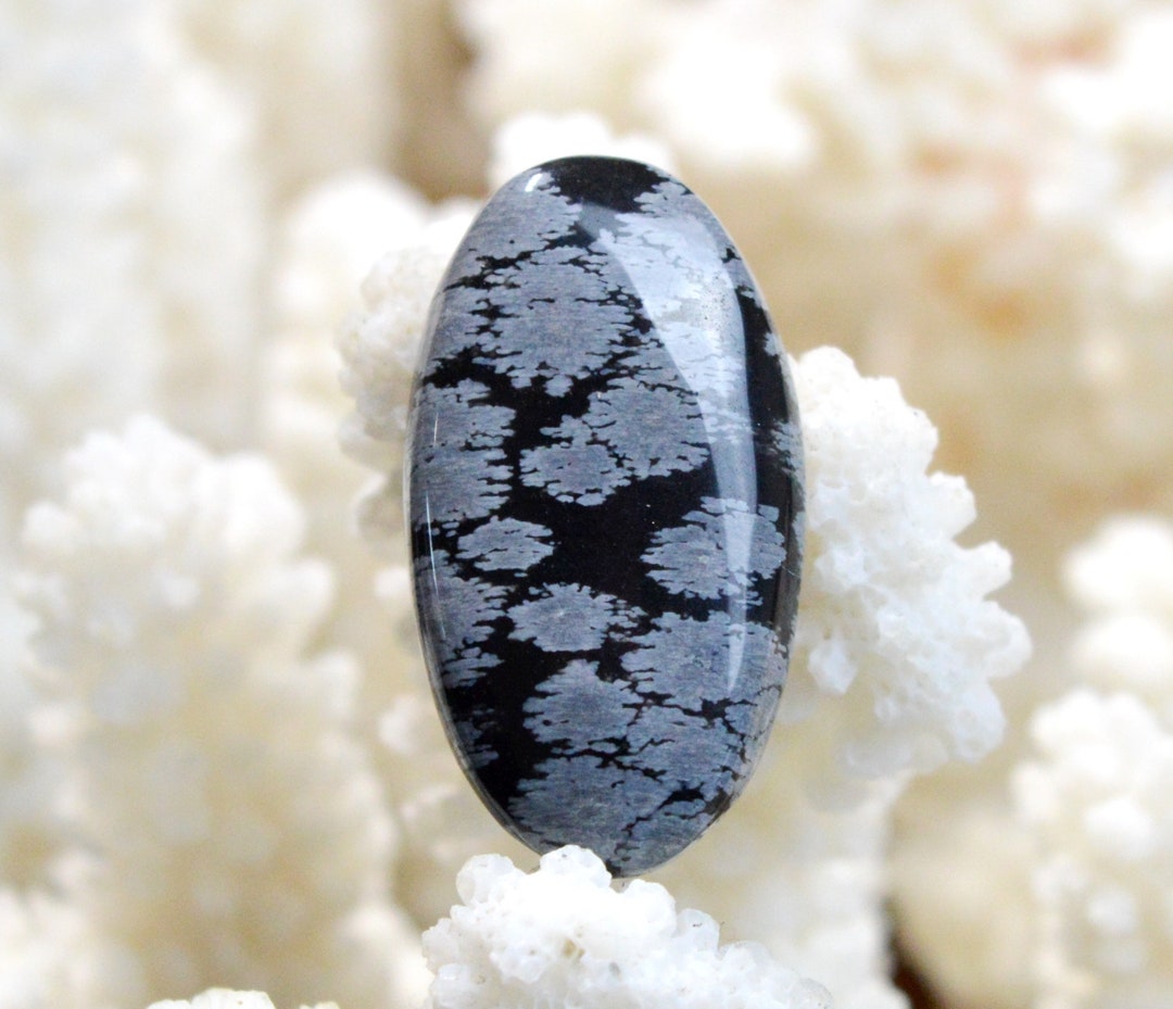 20 Carat Flake Obsidian - Natural Stone Cabochon - USA / EM4 - Etsy