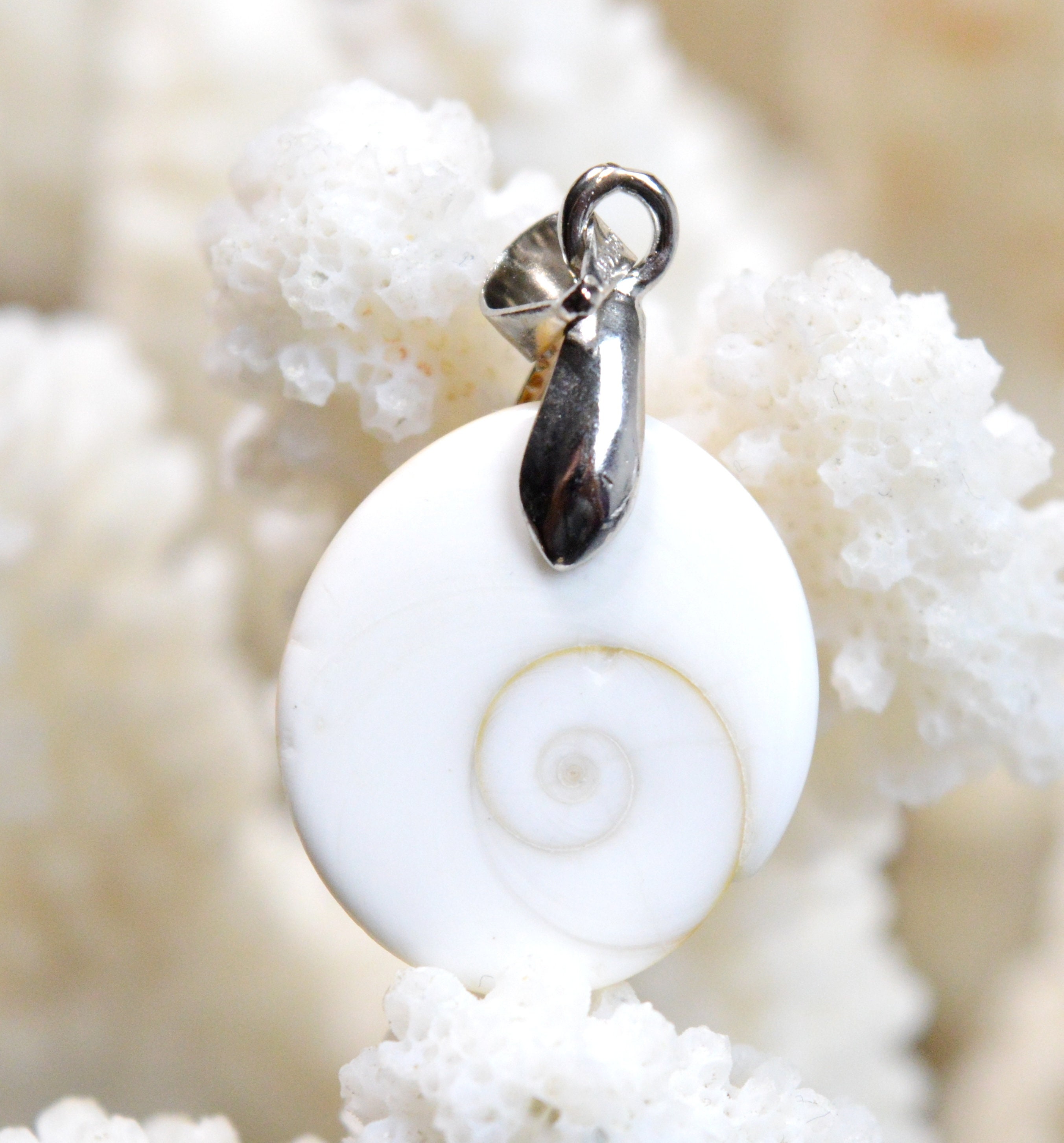 Oeil de Sainte Lucie 14 carats - pendentif pierre naturelle ... Oeil de Sainte Lucie 14 carats - pendentif pierre naturelle ...