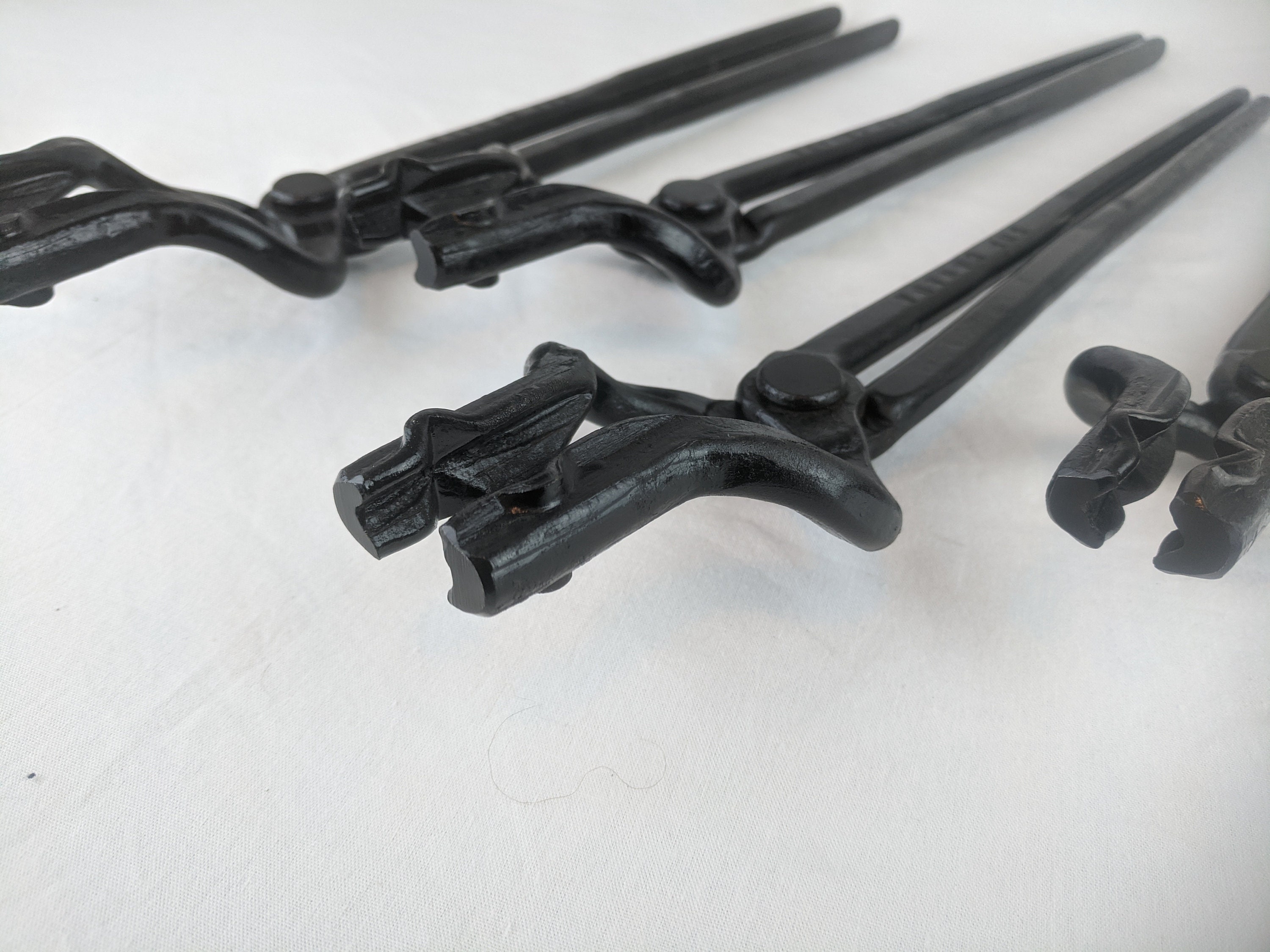 Blacksmith Tongs Forging Metal Working Blade Tong Set. Knife, Forge ...