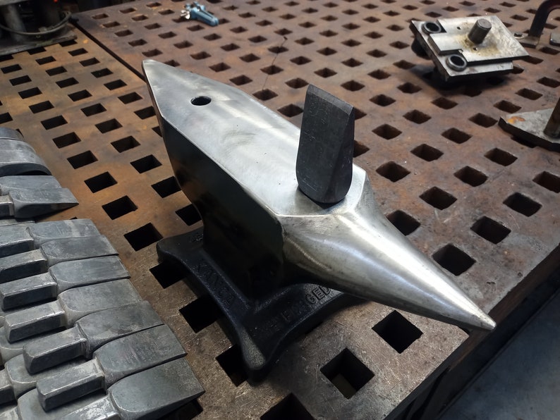 Blacksmith Hot Cut, Anvil Hardy, Bottom Cutter. - Etsy