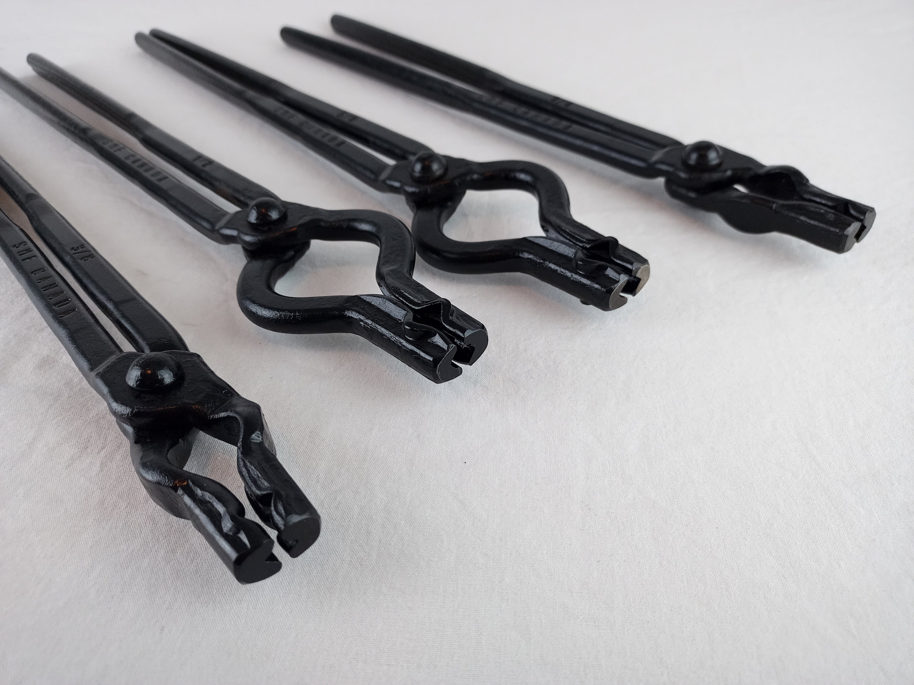 Blacksmith Tongs Forging Metal Working Tong Set. Four V-bit Tongs 1/4-3 ...