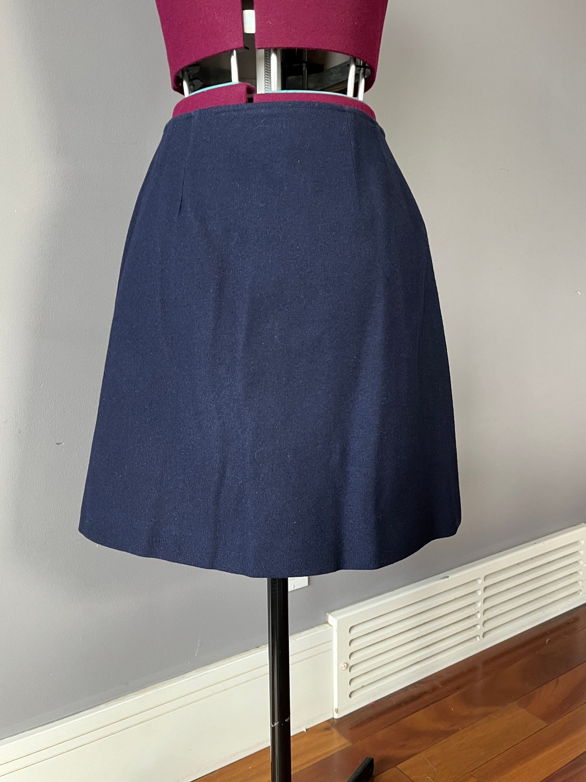 Vintage 26" 1960s Preppy Style Navy Woven Mini Skirt L ILGWU - Etsy