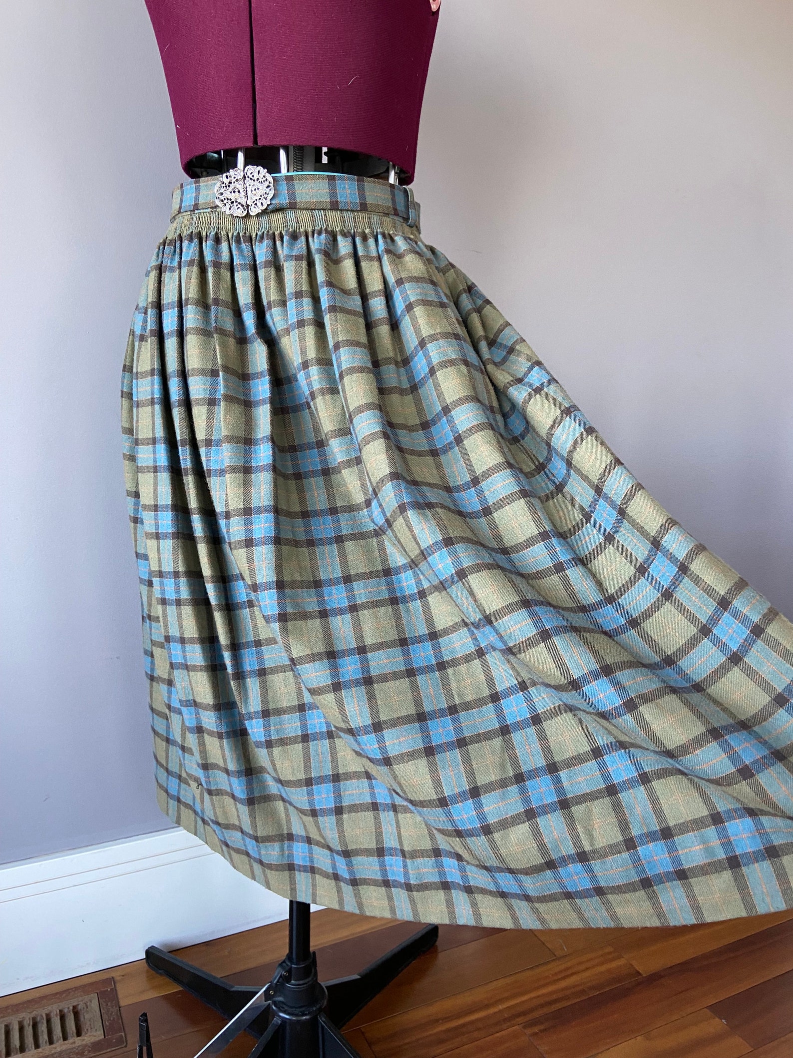 Vintage 28" 1980s Geiger Tyrol Plaid Skirt - Etsy