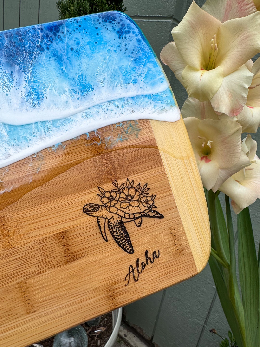 HONU PUA Ocean Board Maui Made | Turtle Flower Charcuterie Board ...
