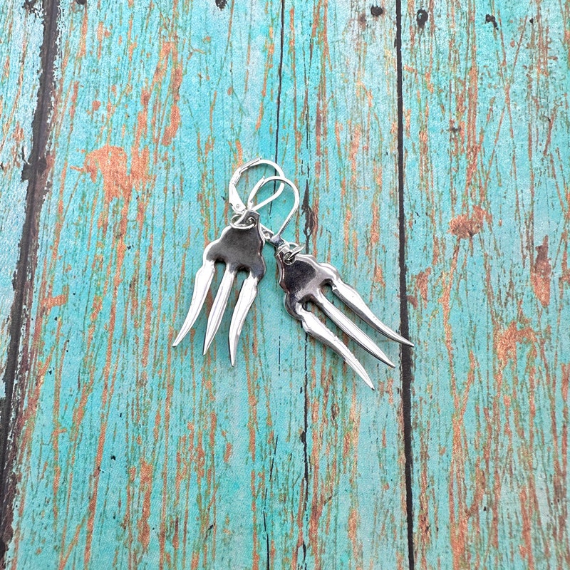 NostalgicDevotion - Etsy