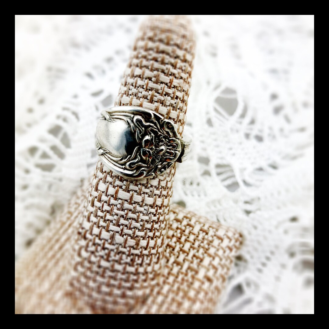 Poppy Spoon Ring - Etsy
