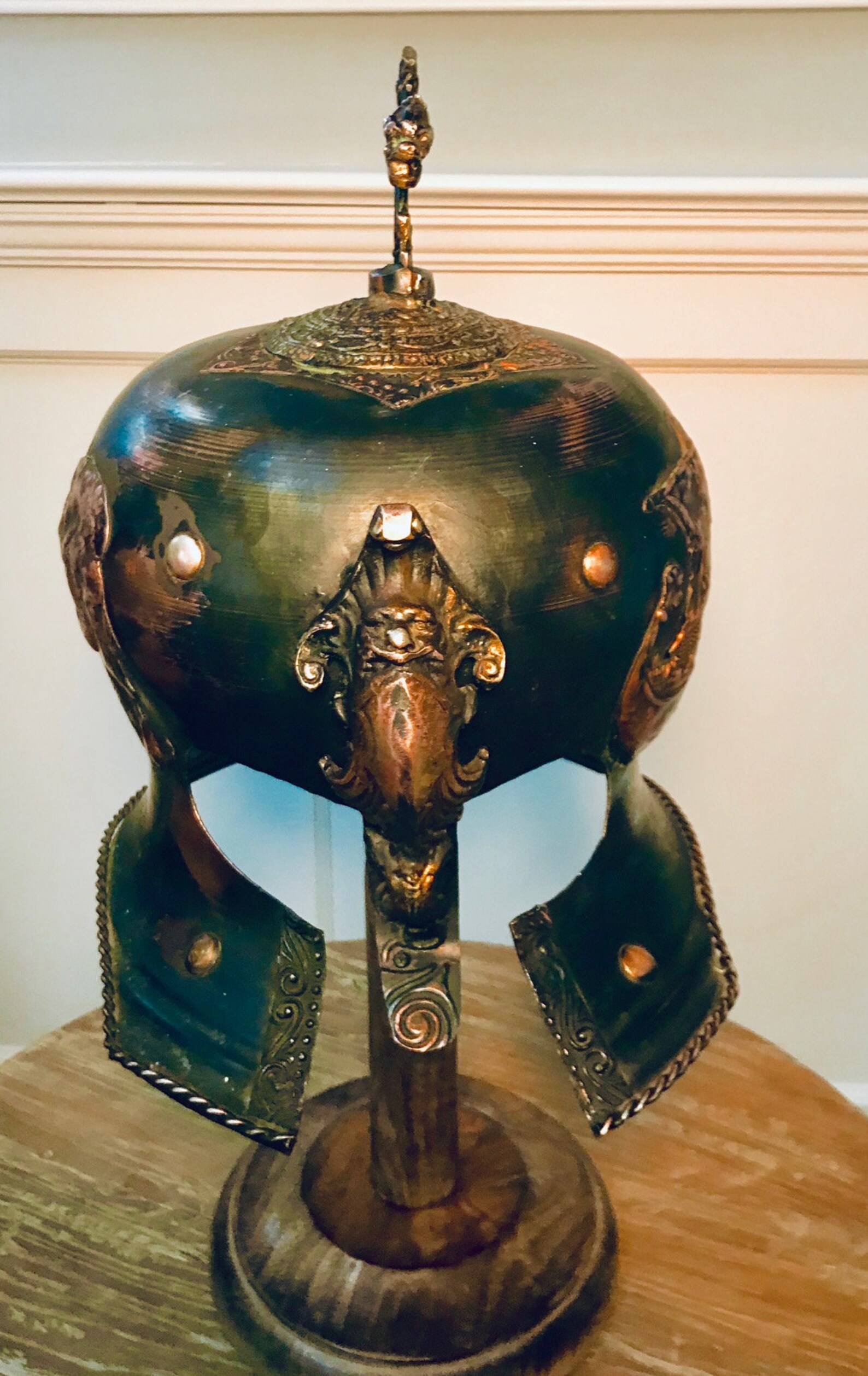 SOLD !! Antique Greco-roman Battle Helmet - Etsy