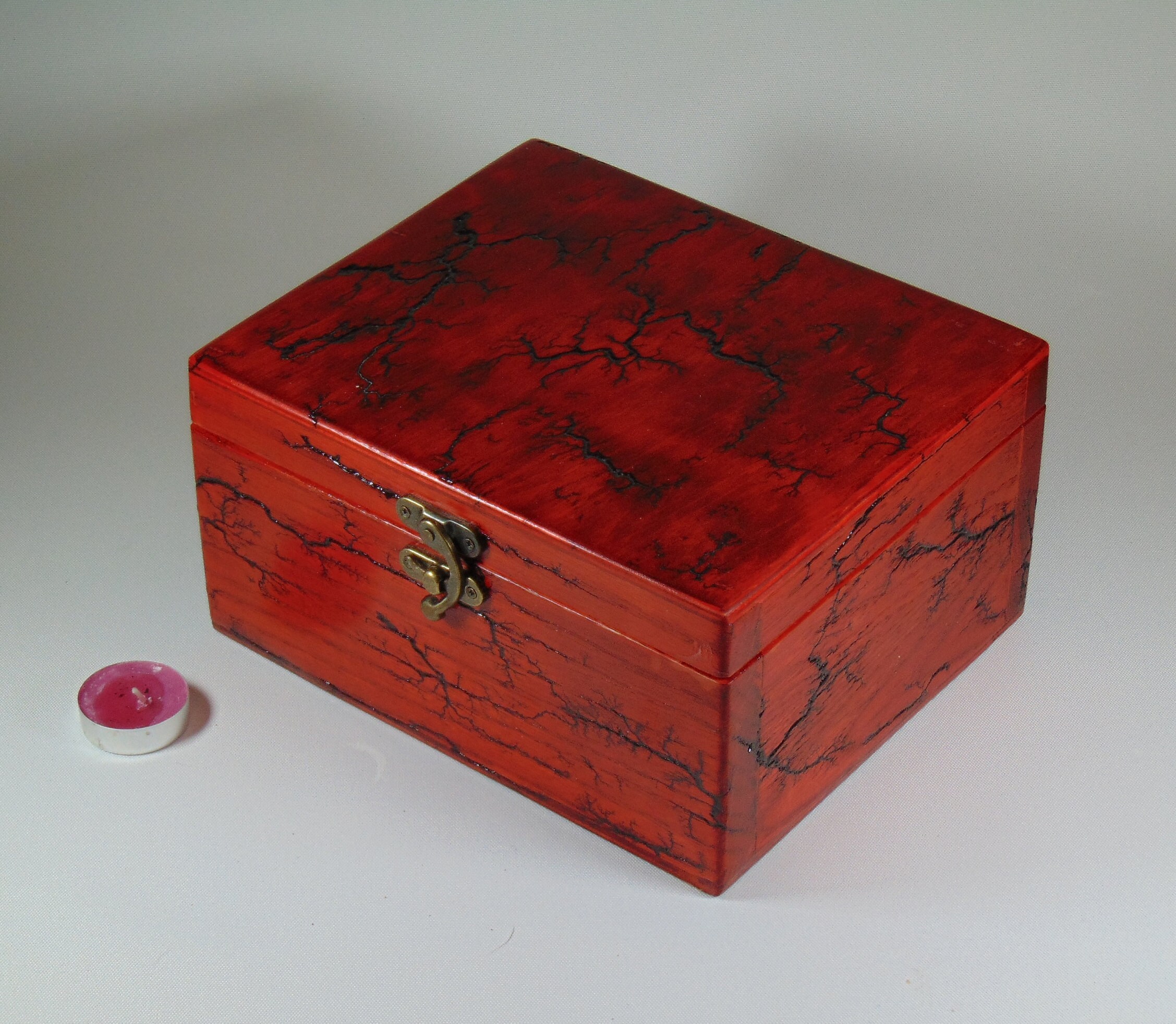 Handmade oak wooden trinket box | Etsy