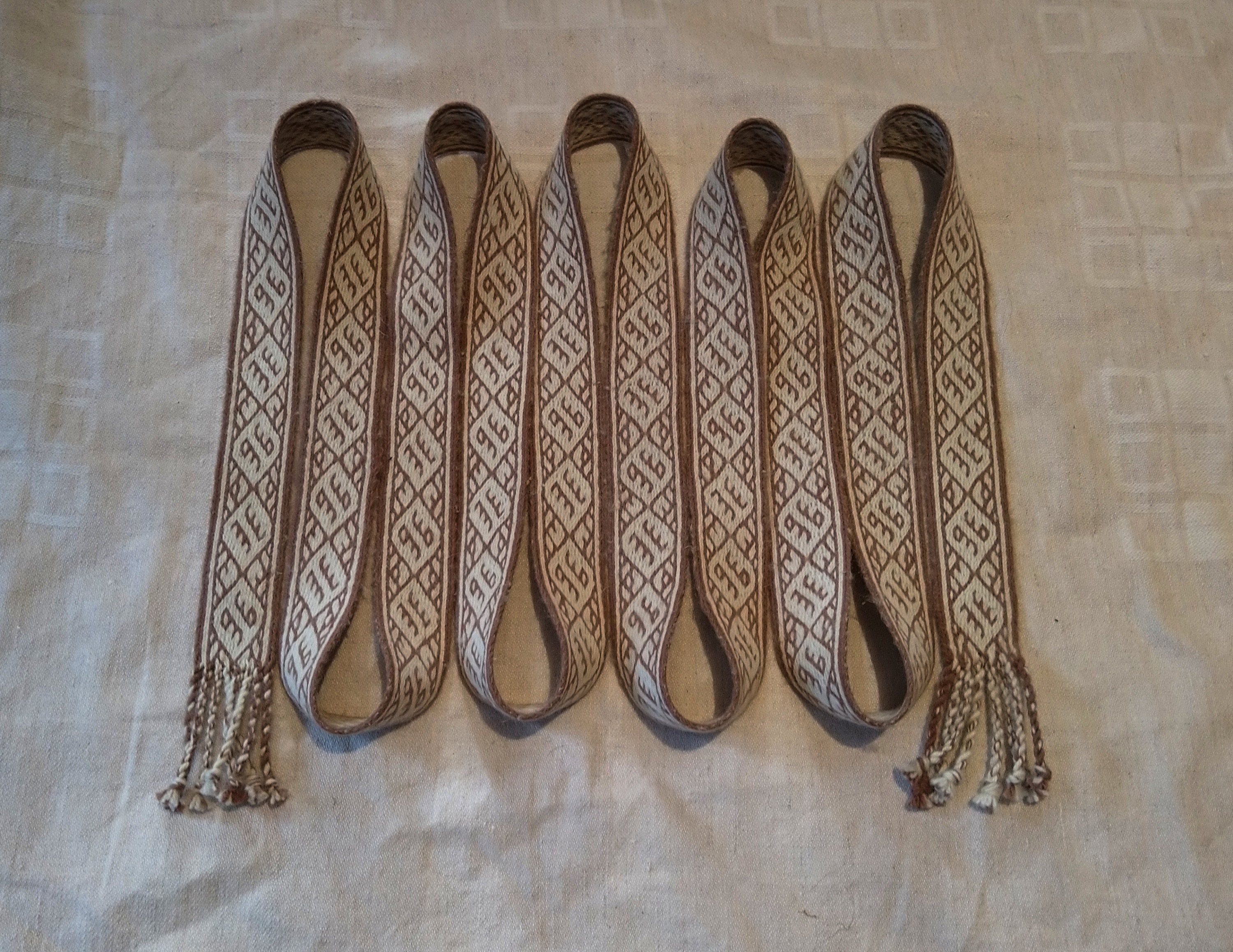 Tablet Woven Belt 3,5m - UNIQUE - 100% Wool - Keys and Combs - Tablet Weaving - Tunic Belt ...
