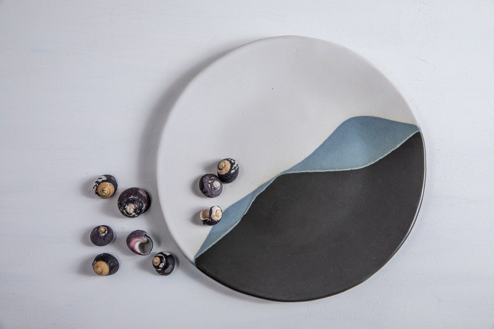 4 Artistic Large Ceramic Plates Set of 4 Black and White | Etsy